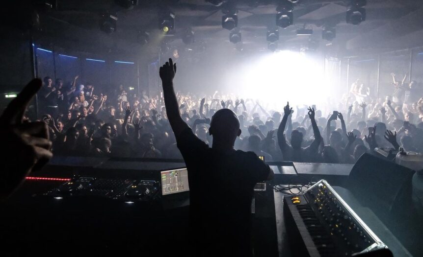 El ícono del techno Melódico Stephan Bodzin regresa este viernes a ...